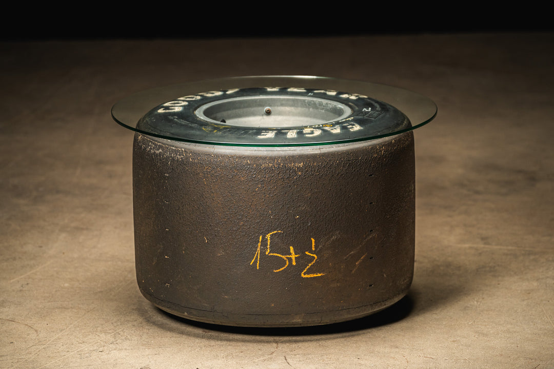 Ferrari F1 Wheel Table by Halmo – Halmo Automobilia